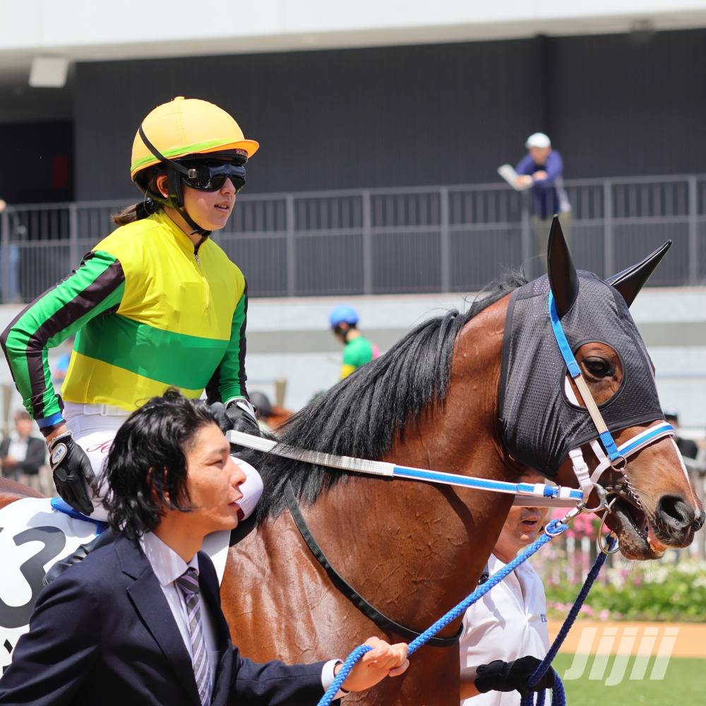 2024年のJRA女性騎手年表～まなみ年間ホープ賞選出から奈穂菜々の園田トークショーまで | 競馬じじいplatform
